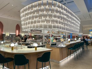 Manger dans une brasserie à Strasbourg : Chère Amie – Strafari